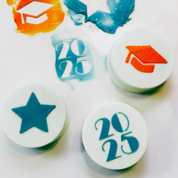 Grad 2025 Oreo Stencil - bakeartstencils