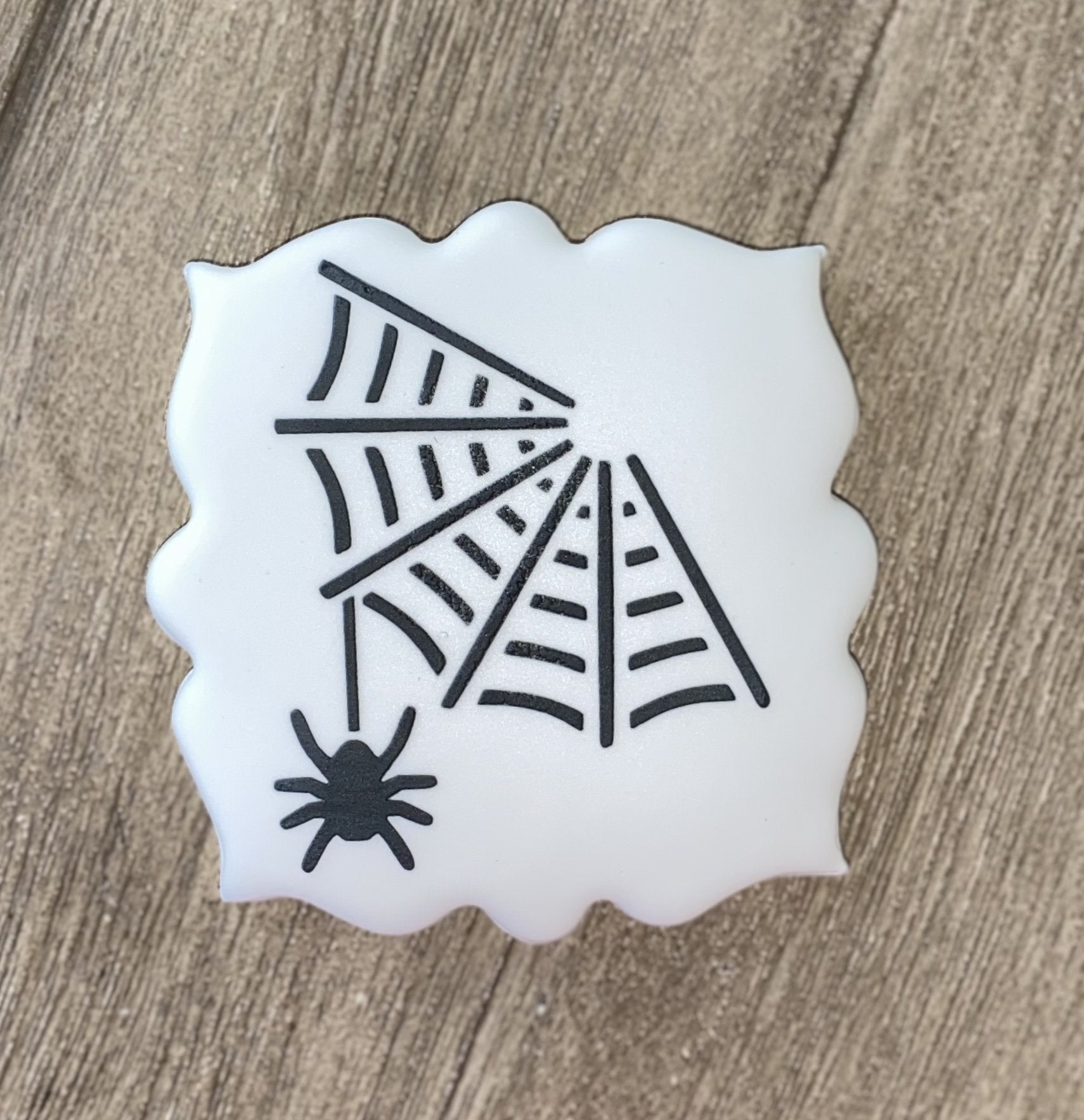 Web Building Spider Stencil - bakeartstencils